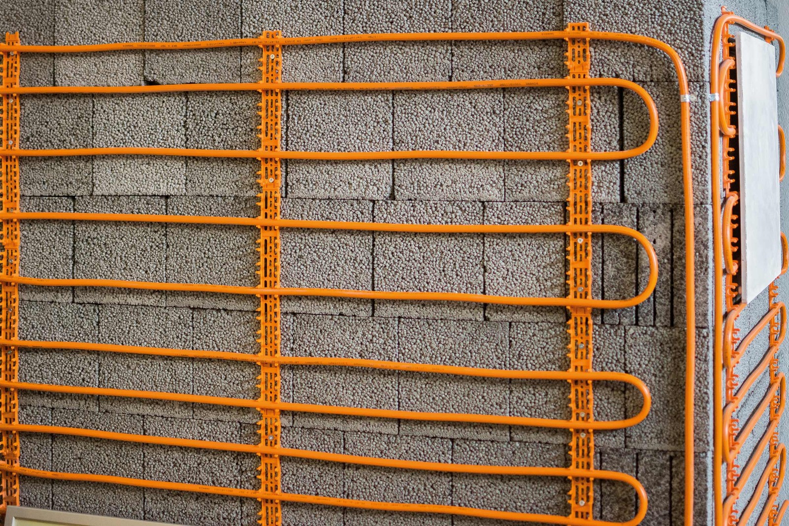 Incalzirea incaperii. Instalarea sistemelor de incalzire | HORNBACH